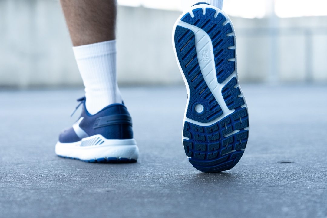 Cut in half: Brooks Beast GTS 24 Review | RunRepeat