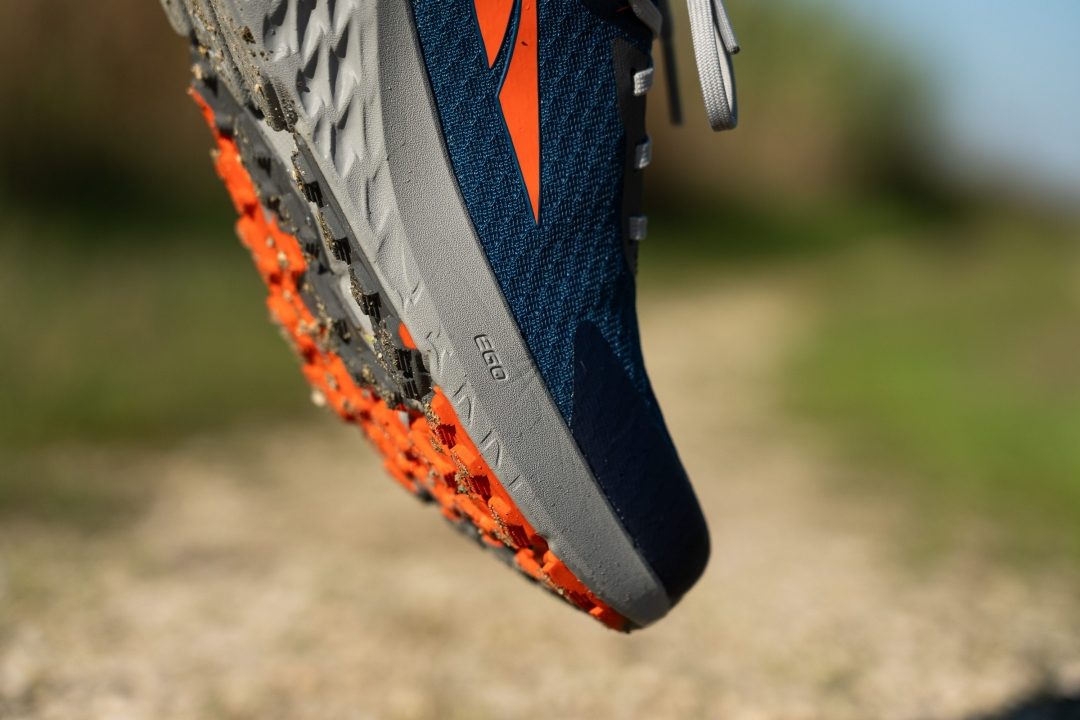 Cut in half: Altra Outroad 3 Review | RunRepeat