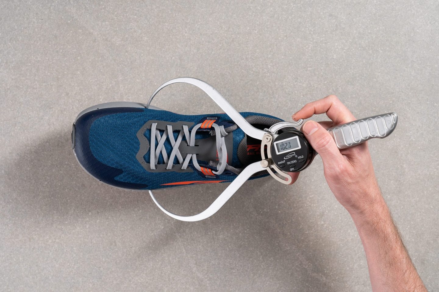 Cut in half: Altra Outroad 3 Review (2024) | RunRepeat