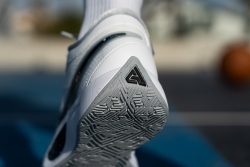 Cut in half: Nike Giannis Freak 6 Review | RunRepeat