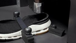 Cut in half: On Cloudnova Form 2 Review | RunRepeat