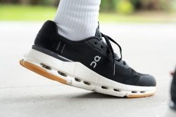 Cut in half: On Cloudnova Form 2 Review | RunRepeat