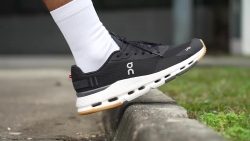 Cut in half: On Cloudnova Form 2 Review | RunRepeat