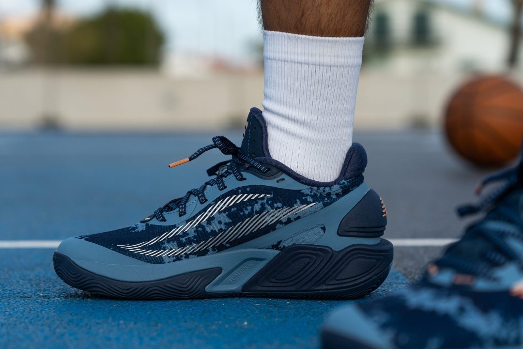 Cut in half: New Balance TWO WXY V5 Review (2024) | RunRepeat