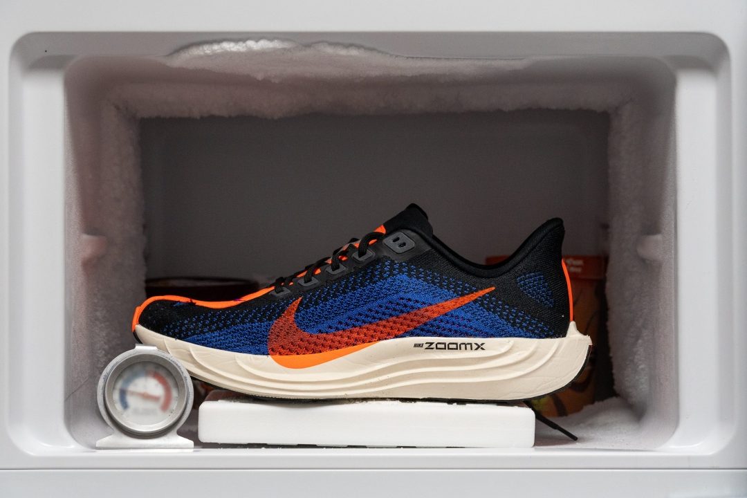 Cut in half: Nike Pegasus Plus Review (2024) | RunRepeat