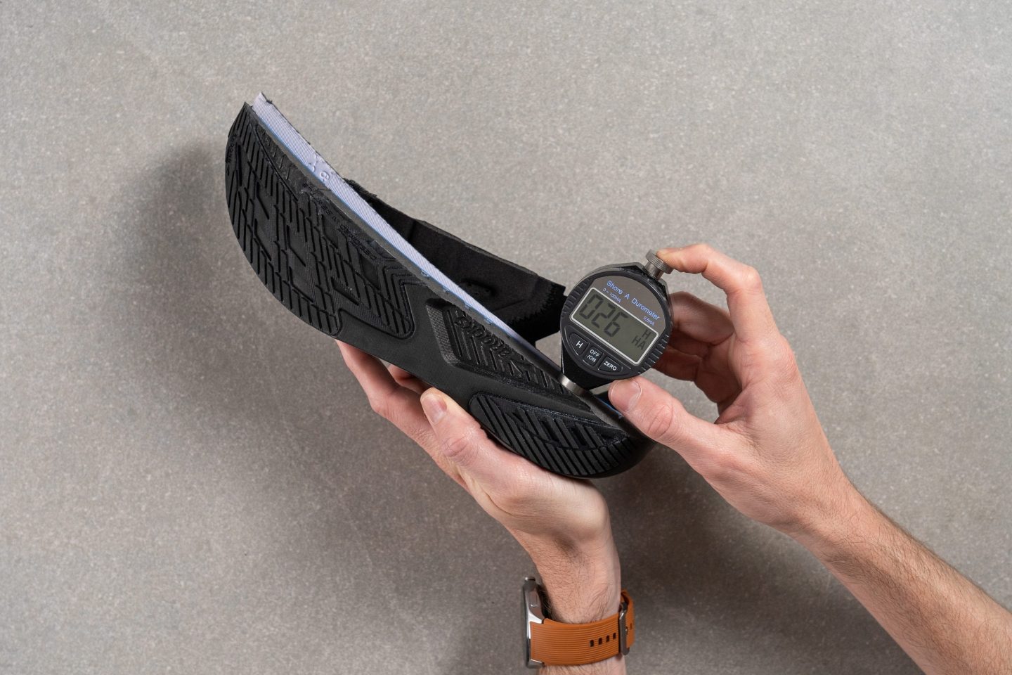 Cut in half: Brooks Hyperion 2 Review (2024) | RunRepeat