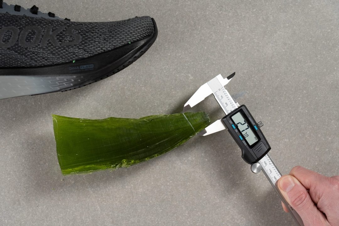 Cut in half: Brooks Hyperion 2 Review | RunRepeat