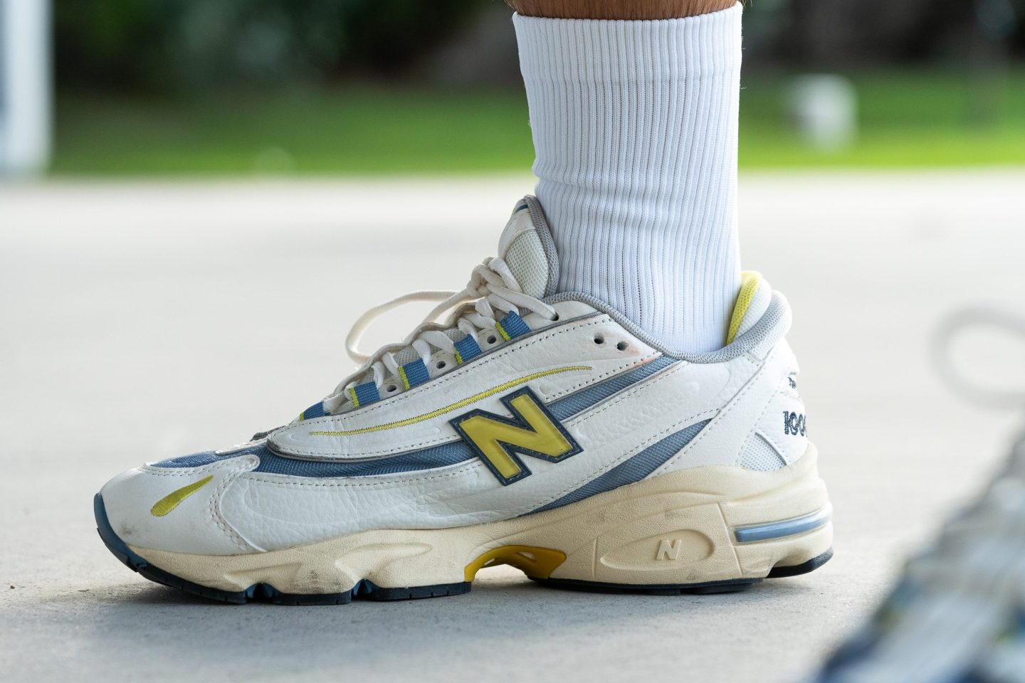 Cut in half: New Balance 1000 Review (2024) | RunRepeat