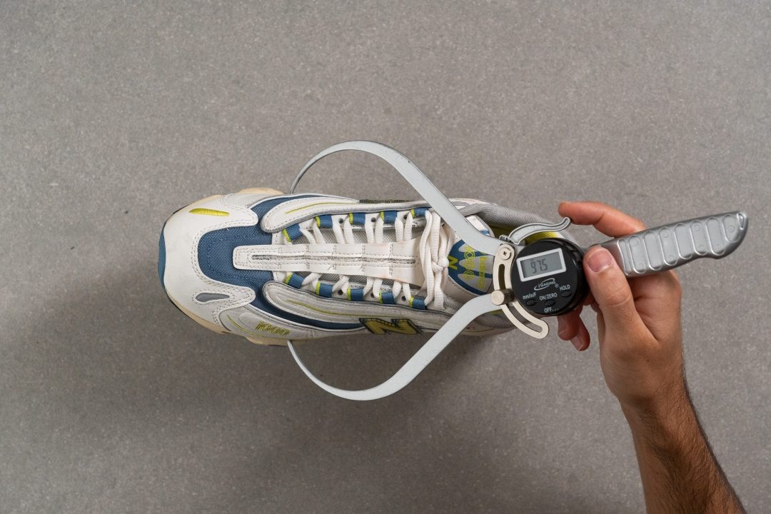 Cut in half: New Balance 1000 Review (2024) | RunRepeat