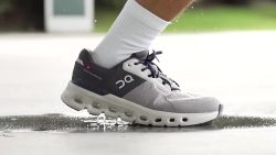 Cut in half: On Cloudrunner 2 Waterproof Review (2024) | RunRepeat
