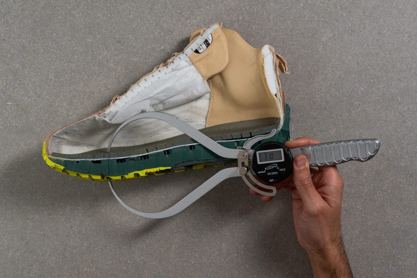 Cut in half: Altra Olympus 6 Hike Mid GTX Review (2025) | RunRepeat