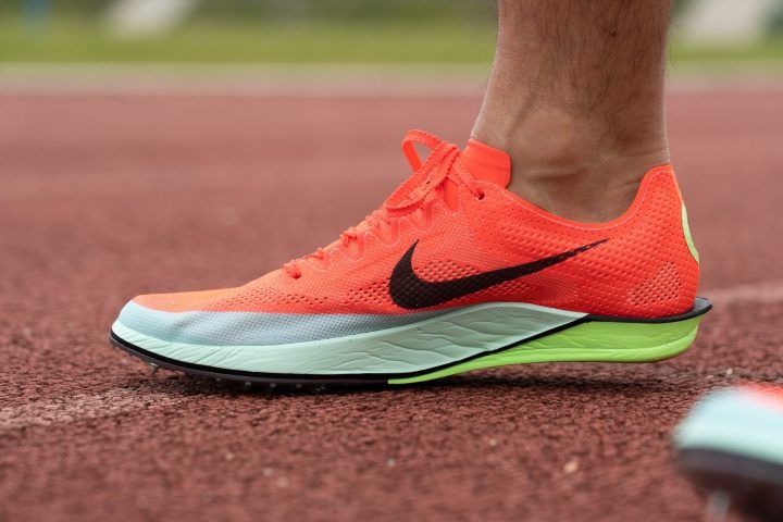 Cut in half: Nike Dragonfly 2 Elite Review (2025) | RunRepeat