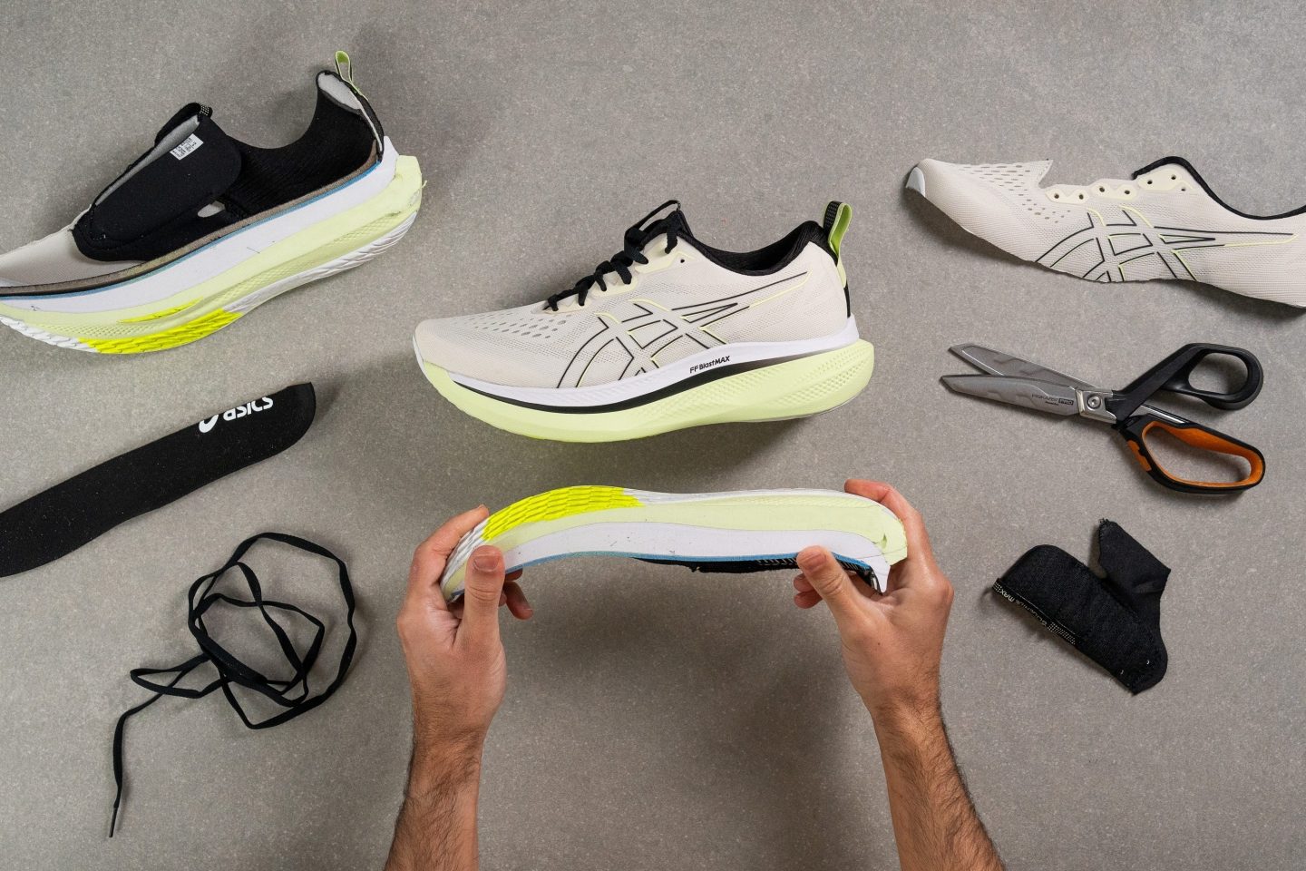 Cut in half: ASICS Glideride Max Review (2025) | RunRepeat