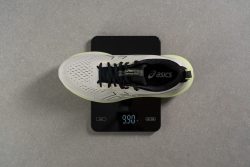 Cut in half: ASICS Glideride Max Review (2025) | RunRepeat