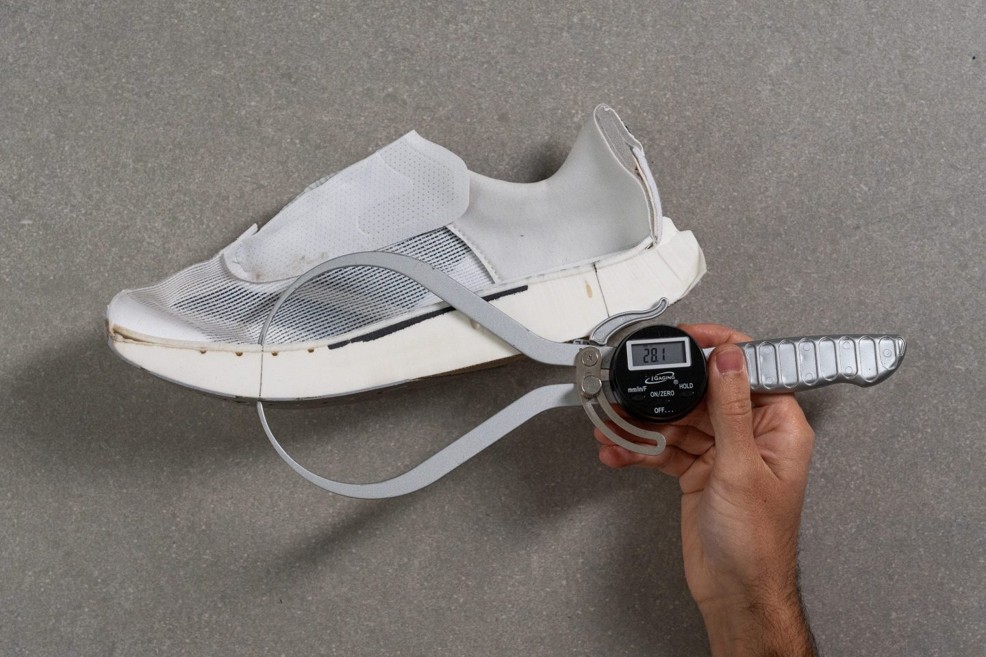 Cut in half: Adidas Adizero EVO SL Review | RunRepeat