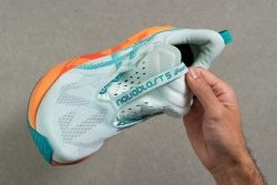 7 Best ASICS Running Shoes in 2025 | RunRepeat