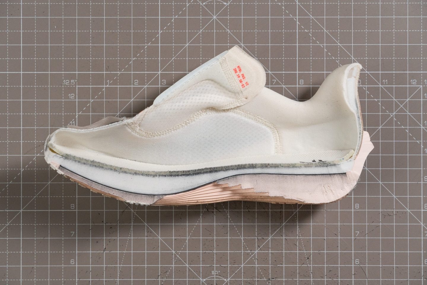 Cut in half: Nike Zoom Fly 6 Review (2025) | RunRepeat