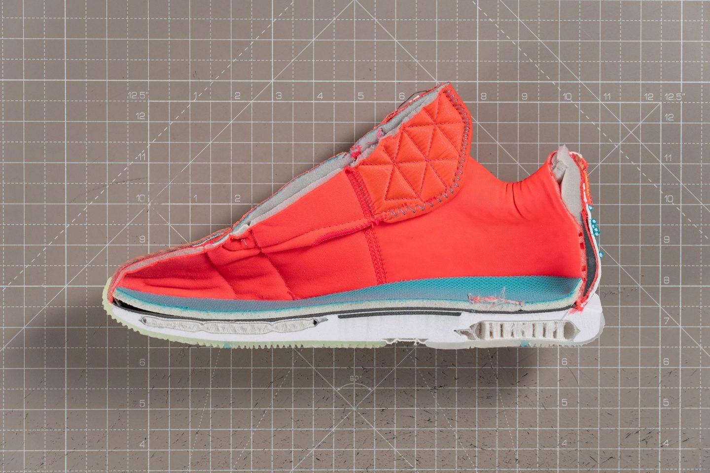 Cut in half: Nike LeBron 22 Review (2025) | RunRepeat