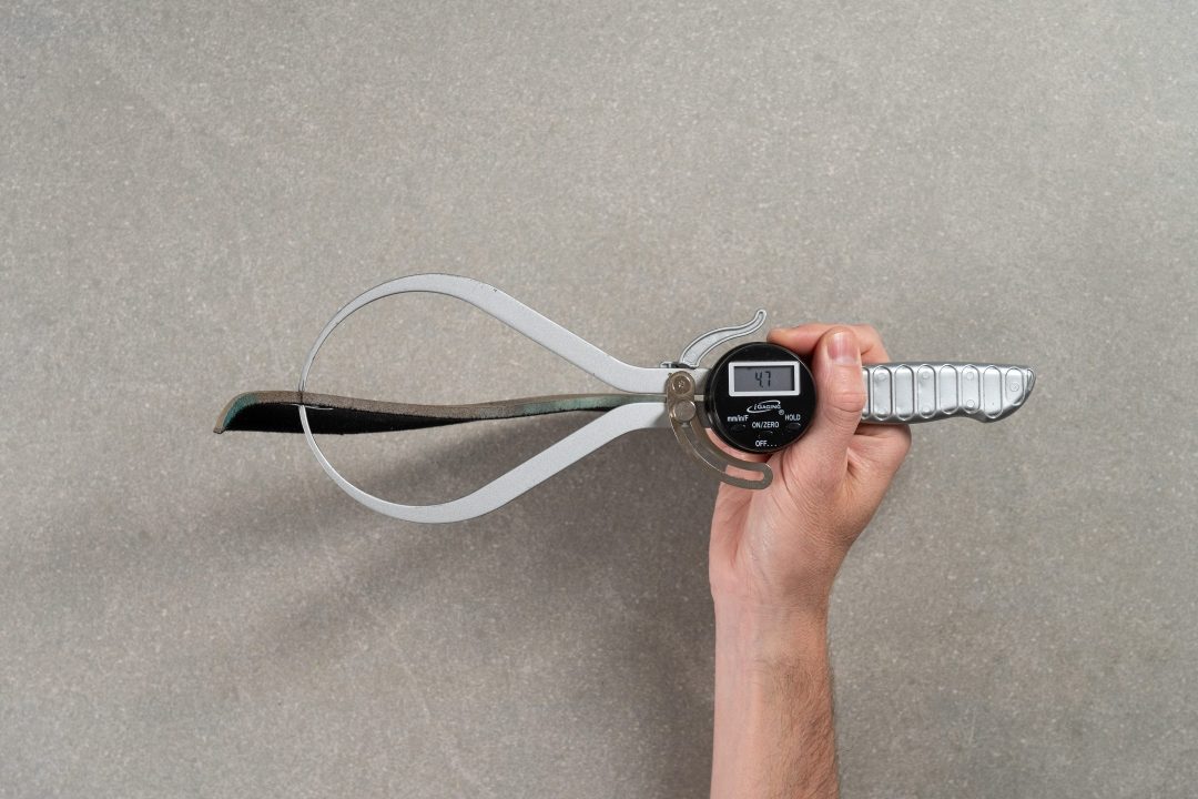 Cut in half: ASICS Gel Nimbus 27 Review (2025) | RunRepeat