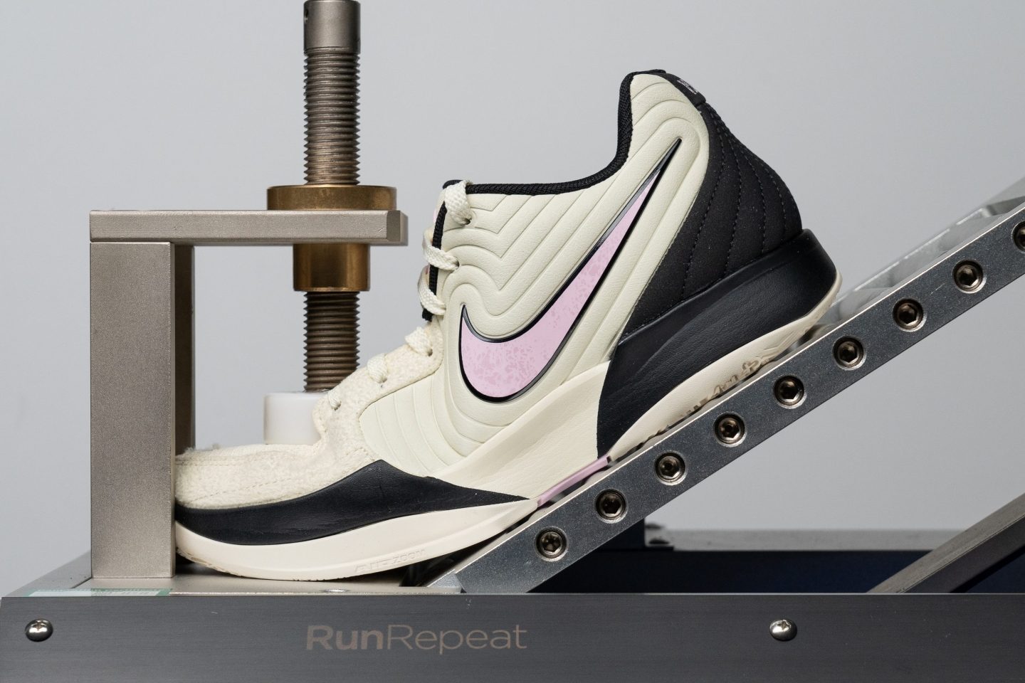 Cut in half: Nike Ja 2 Review (2025) | RunRepeat