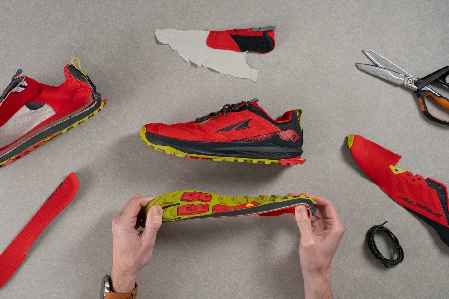 Cut in half: Altra Lone Peak 9 Review (2025) | RunRepeat