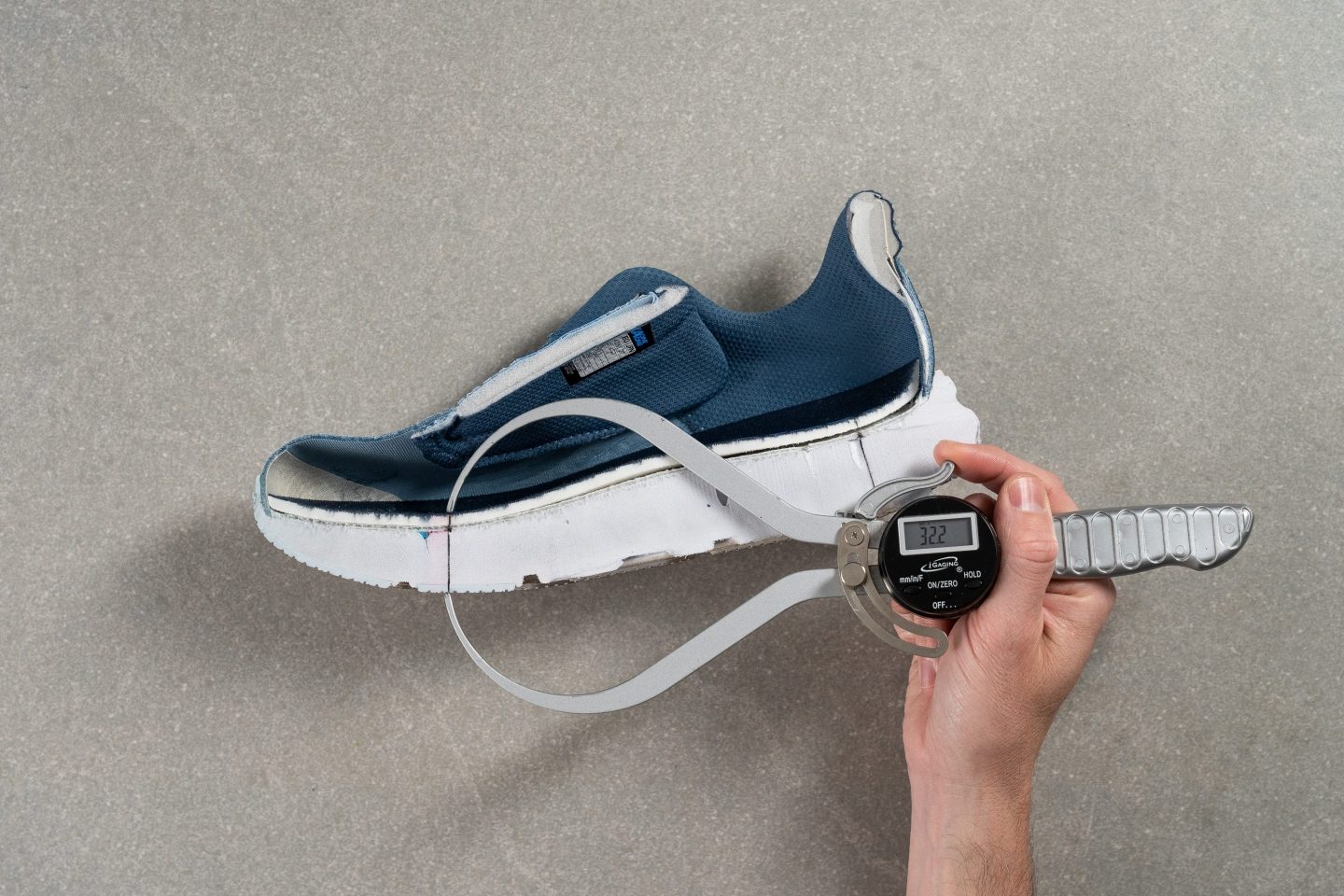 Cut in half: Hoka Bondi 9 Review (2025) | RunRepeat
