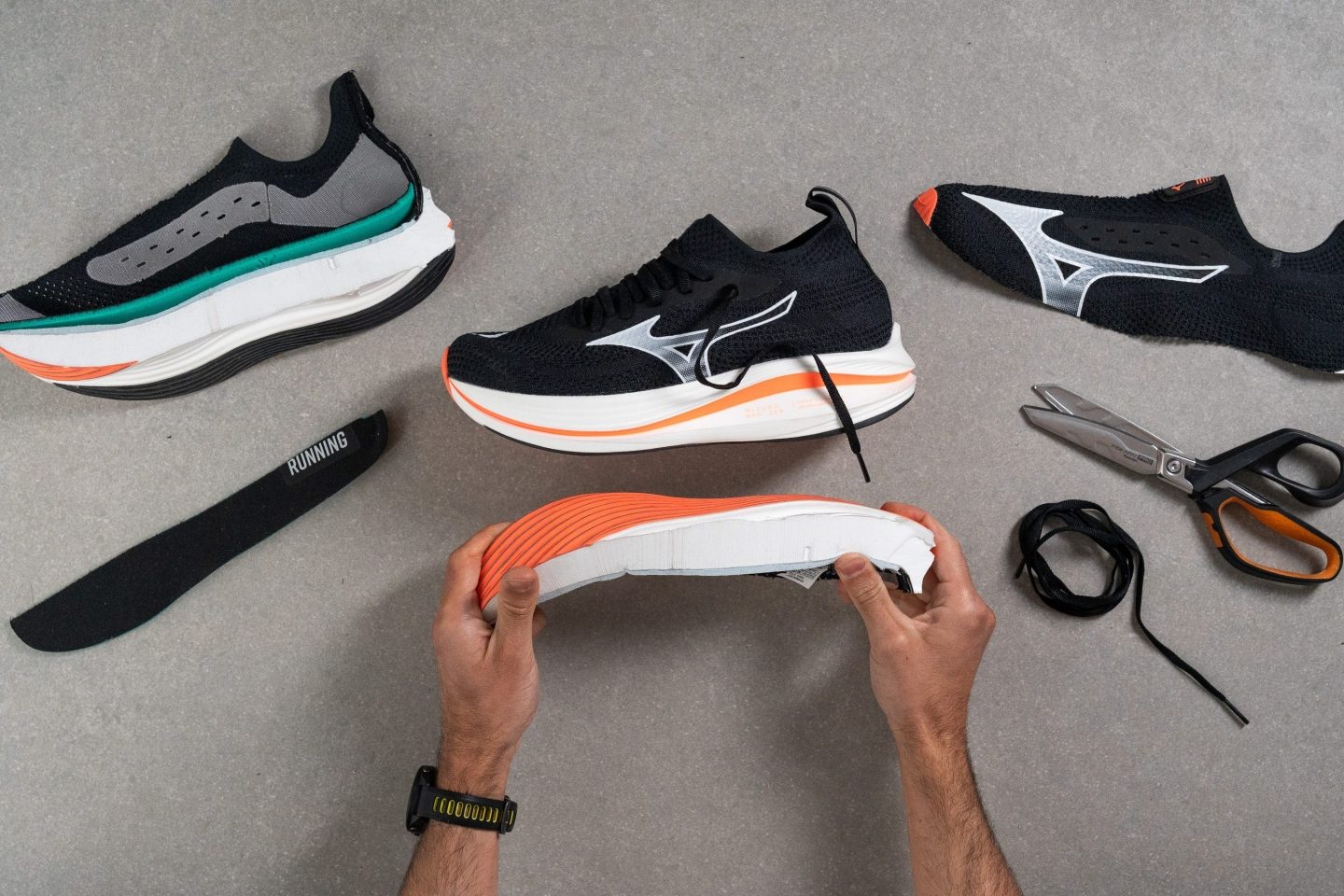 Cut in half: Mizuno Neo Zen Review (2025) | RunRepeat