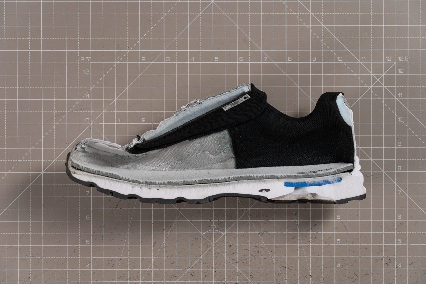 Cut in half: New Balance 740 Review (2025) | RunRepeat