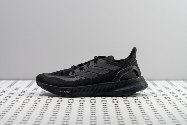 Cortadas por la mitad: Análisis y review de las Adidas Pureboost 5 ...