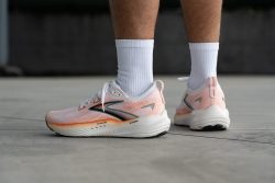 Cut in half: Brooks Glycerin 22 Review (2025) | RunRepeat