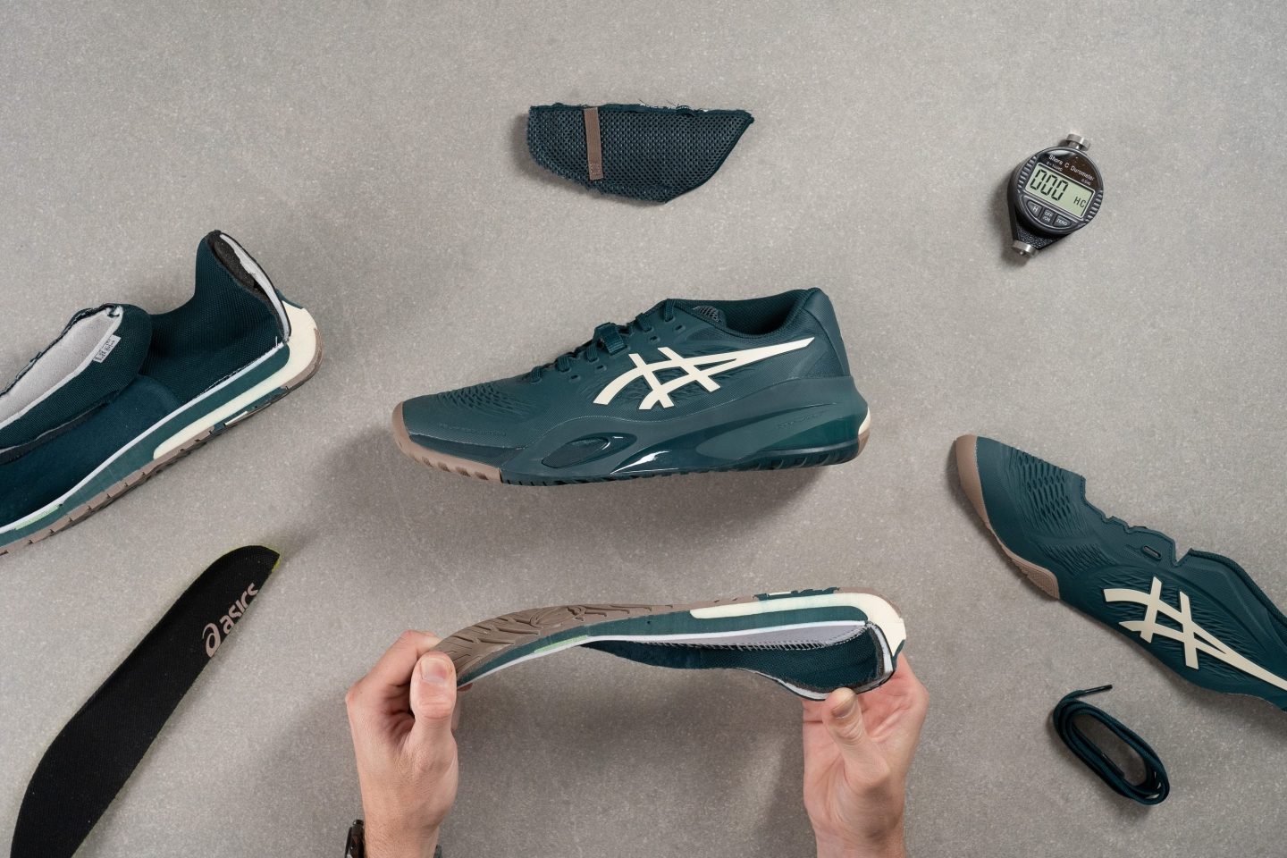 Cut in half: ASICS Gel Resolution X Review (2025) | RunRepeat