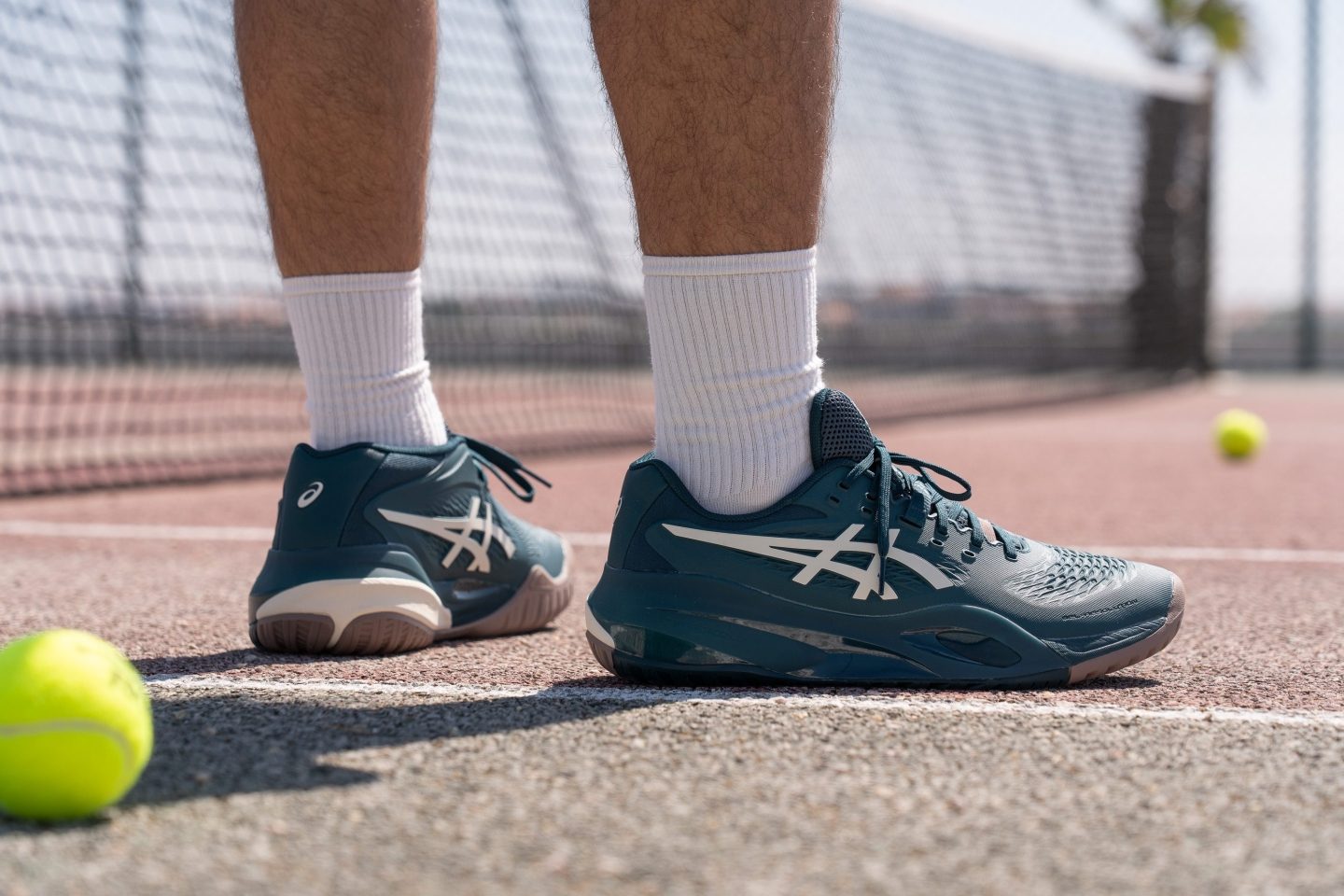 Cut in half: ASICS Gel Resolution X Review (2025) | RunRepeat