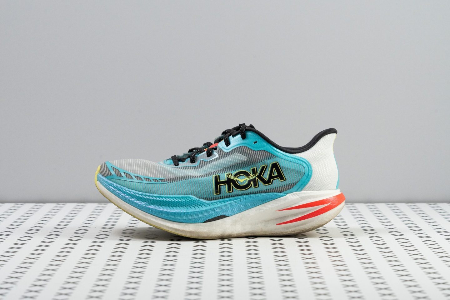 Cut in half: HOKA Cielo X1 2.0 Review (2025) | RunRepeat