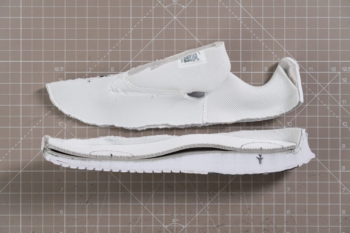 Cut in half: Nike Vapor Lite 3 Review (2025) | RunRepeat