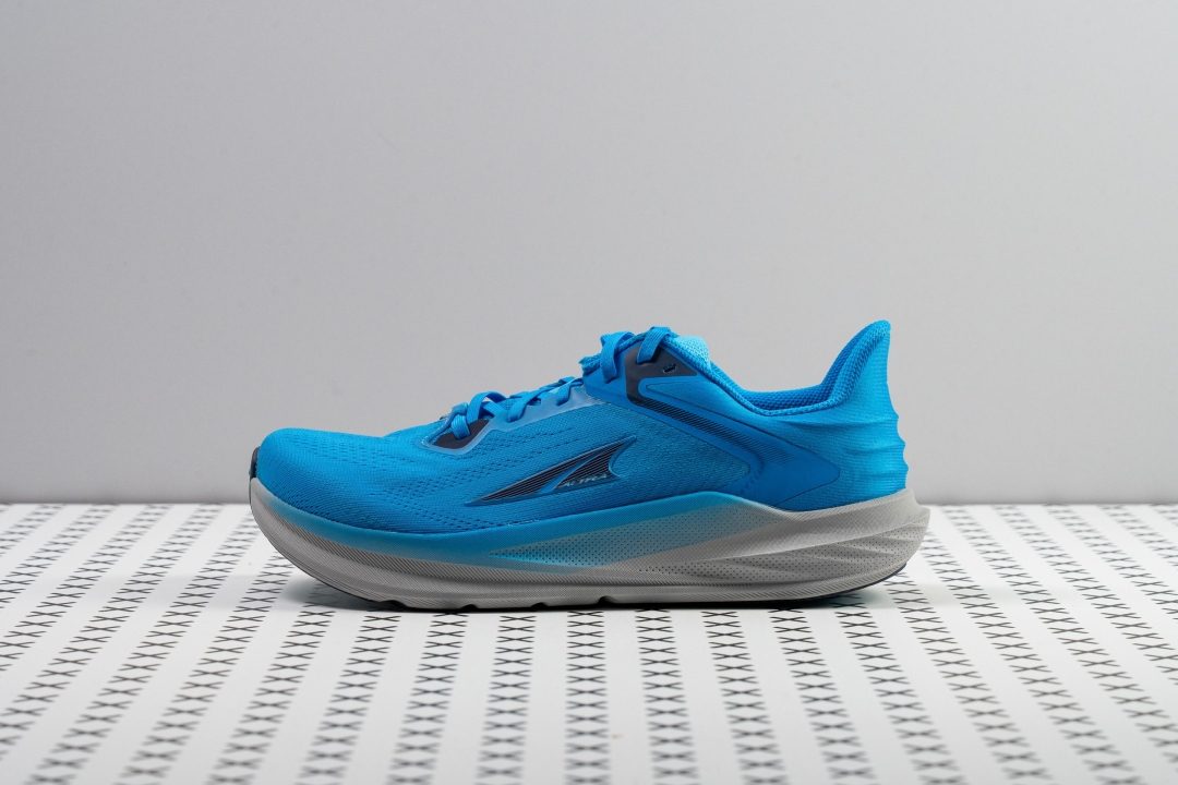 Cut in half: Altra Torin 8 Review (2025) | RunRepeat