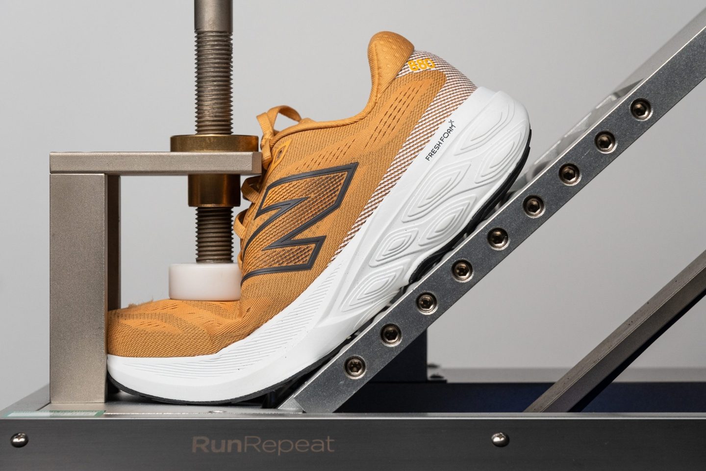 Cut in half: New Balance Fresh Foam X 880 v15 Review (2025) | RunRepeat