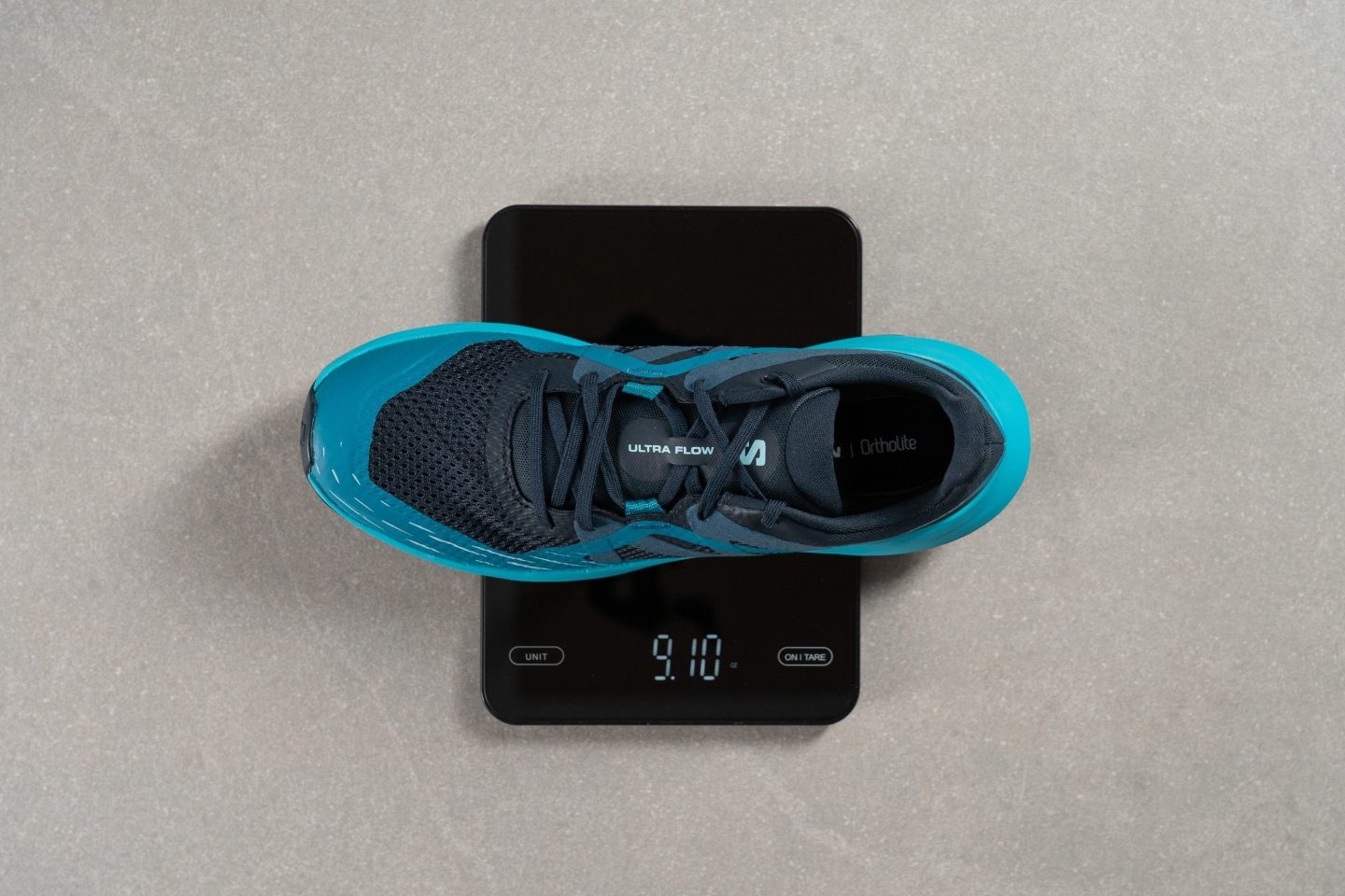 Cut in half: Salomon Ultra Flow Review (2025) | RunRepeat