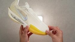 Cut in half: Nike G.T. Cut 3 Turbo Review (2025) | RunRepeat