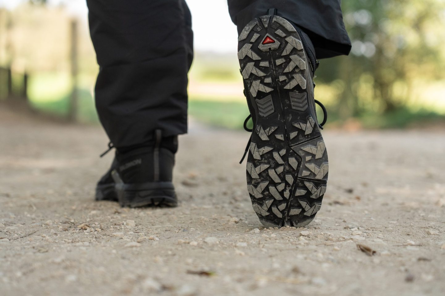 Cut in half: Salomon X Ultra 5 Mid GTX Review (2025) | RunRepeat