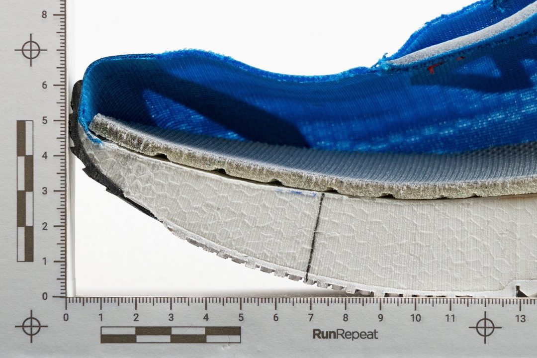 Cut in half: Salomon Aero Glide 3 Review (2025) | RunRepeat