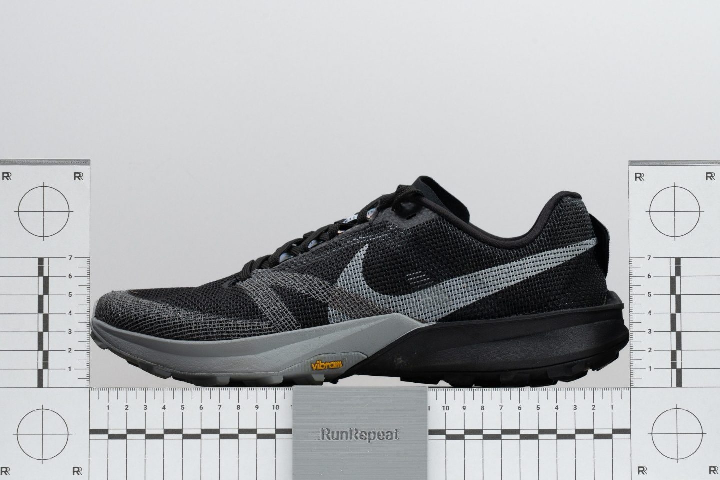 Cut in half: Nike Kiger 10 Review (2025) | RunRepeat