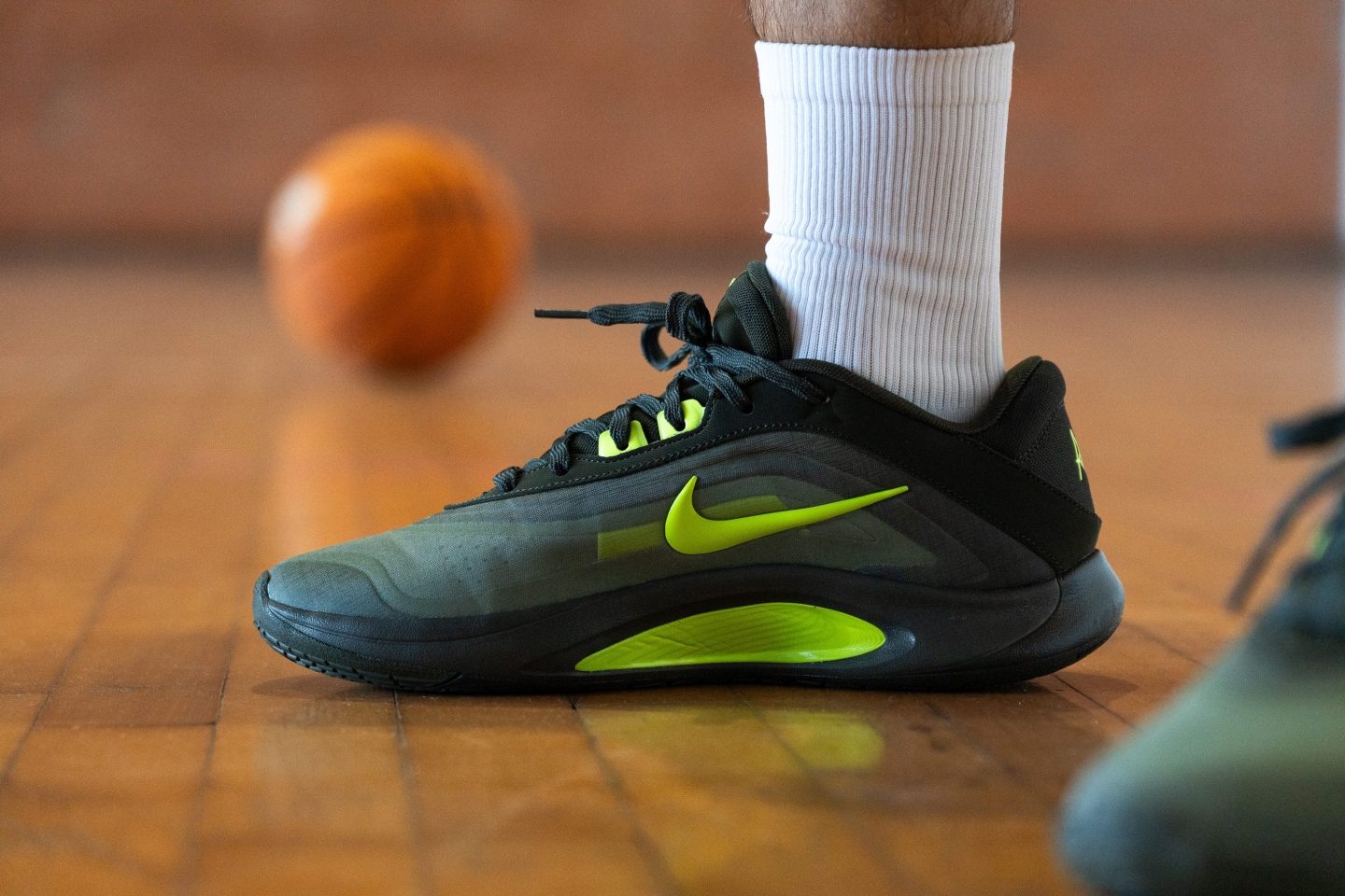 Cut in half: Nike A'One Review (2025) | RunRepeat