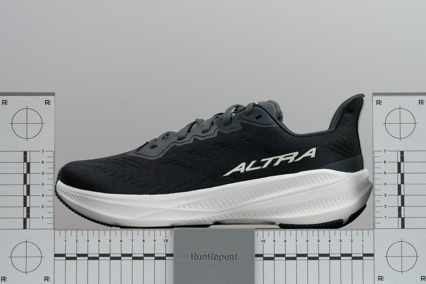 Cut in half: Altra Experience Flow 2 Review (2025) | RunRepeat
