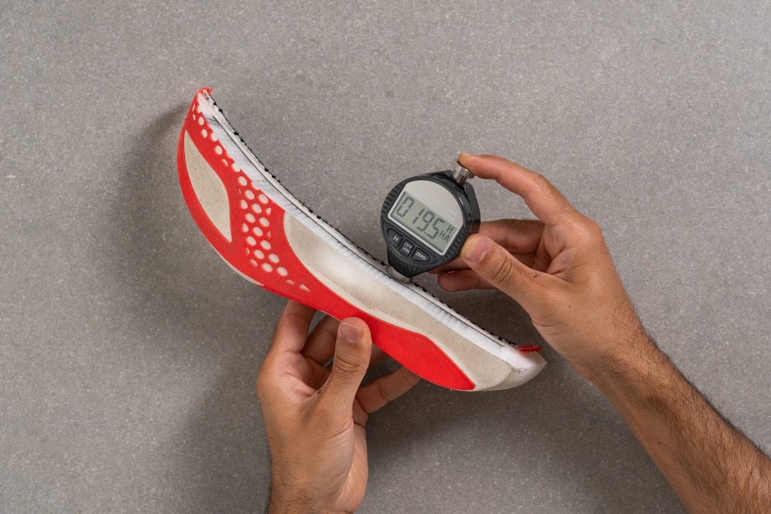 Cut in half: ASICS Metaspeed Sky Tokyo Review (2025) | RunRepeat