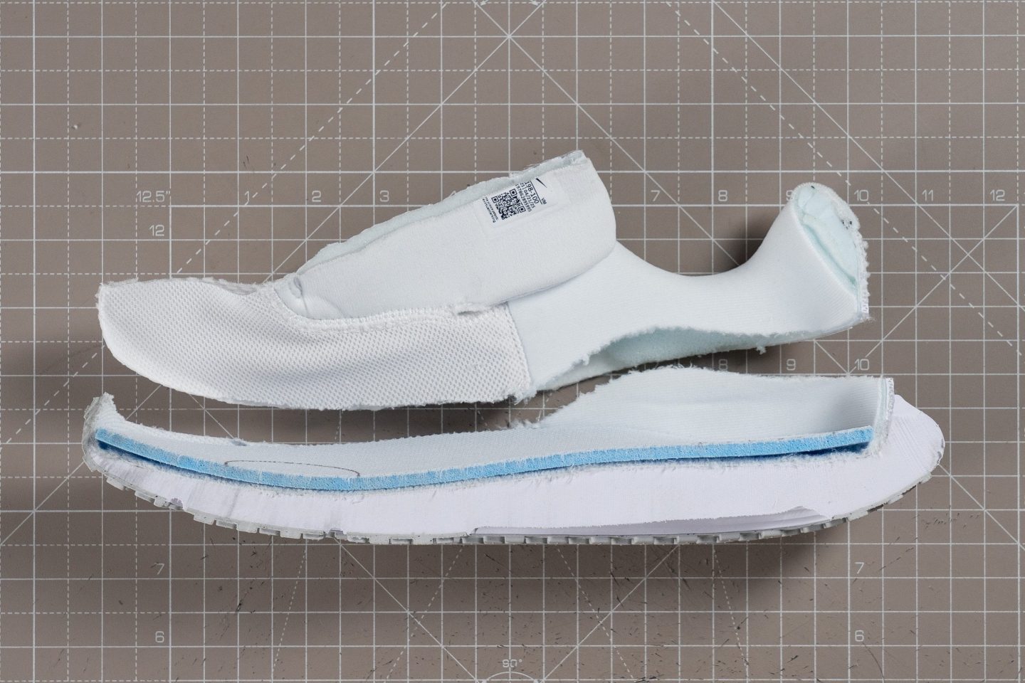 Cortadas por la mitad: Análisis y review de las Nike Revolution 8 (2025 ...