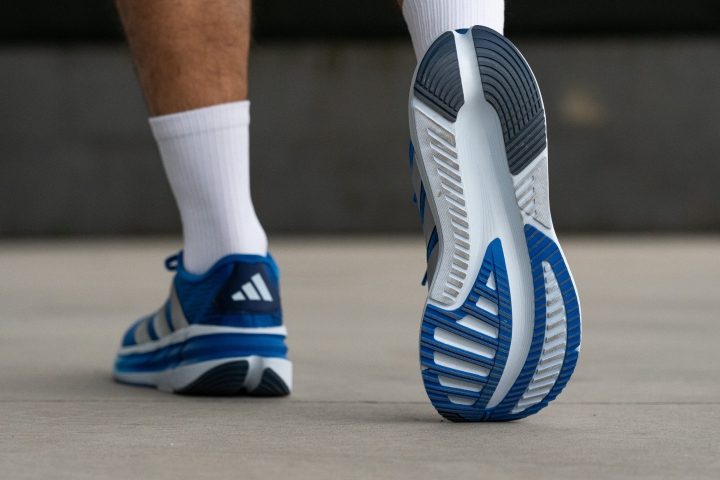 Cut in half: Adidas Adistar 4 Review (2026) | RunRepeat