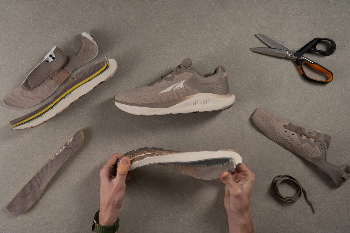 Cut in half: Altra Paradigm 8 Review (2025) | RunRepeat