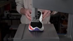 Cut in half: Mizuno Wave Rebellion Flash 3 Review (2026) | RunRepeat