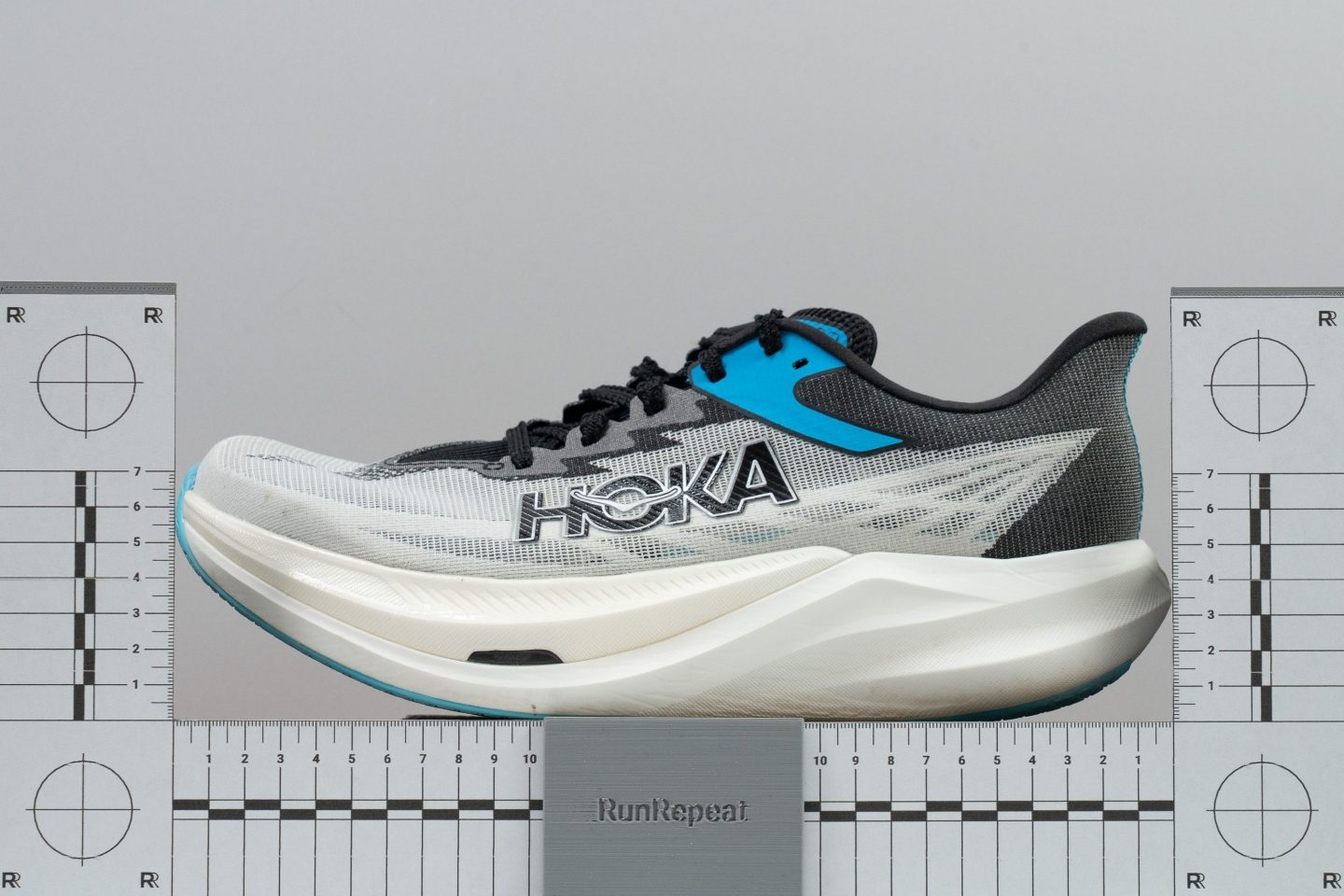 Cut in half: HOKA Rocket X 3 Review (2025) | RunRepeat