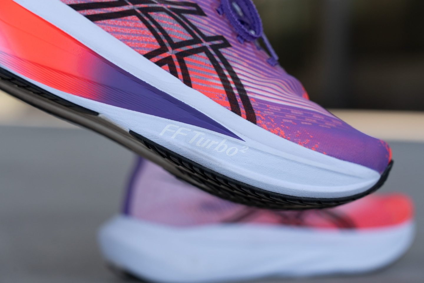 Cut in half: ASICS Megablast Review (2025) | RunRepeat